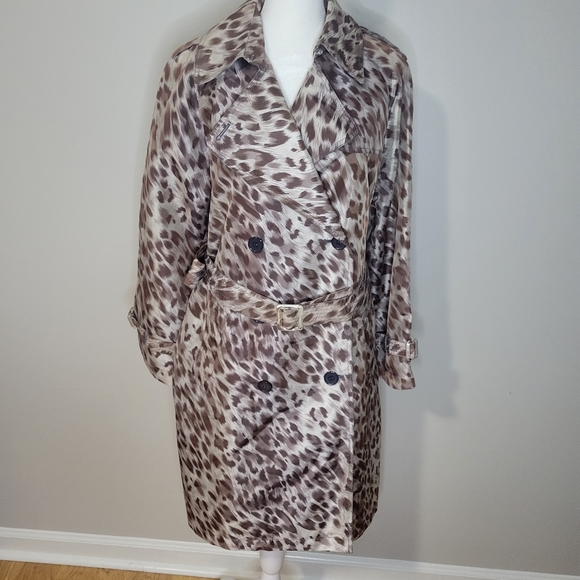 Pak a Jak | Jackets & Coats | Nwot Pak A Jak Animal Print Lightweight ...